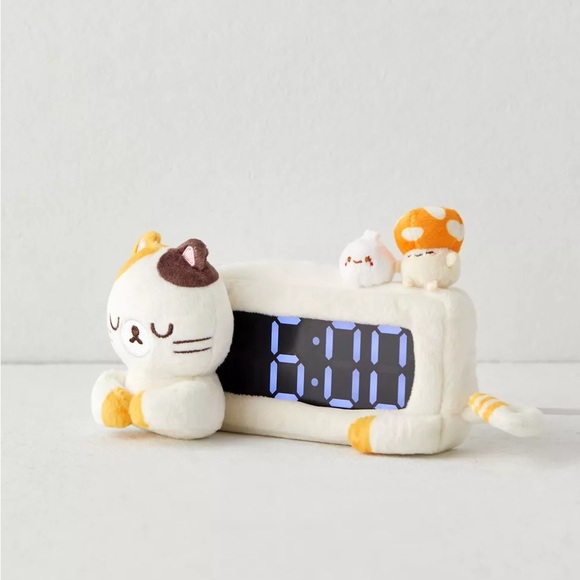 Urban Outfitters | Other | Urban Outfitters Smoko Cat Plushie Clock ...